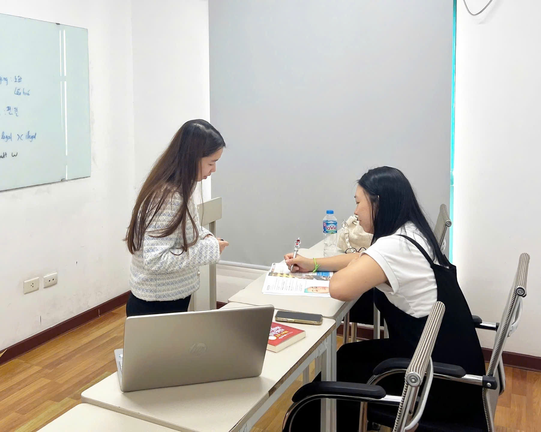 Trang chủ - Hanoi L&C Academy